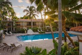 Courtyard Key West By The Sea | Key West Airport